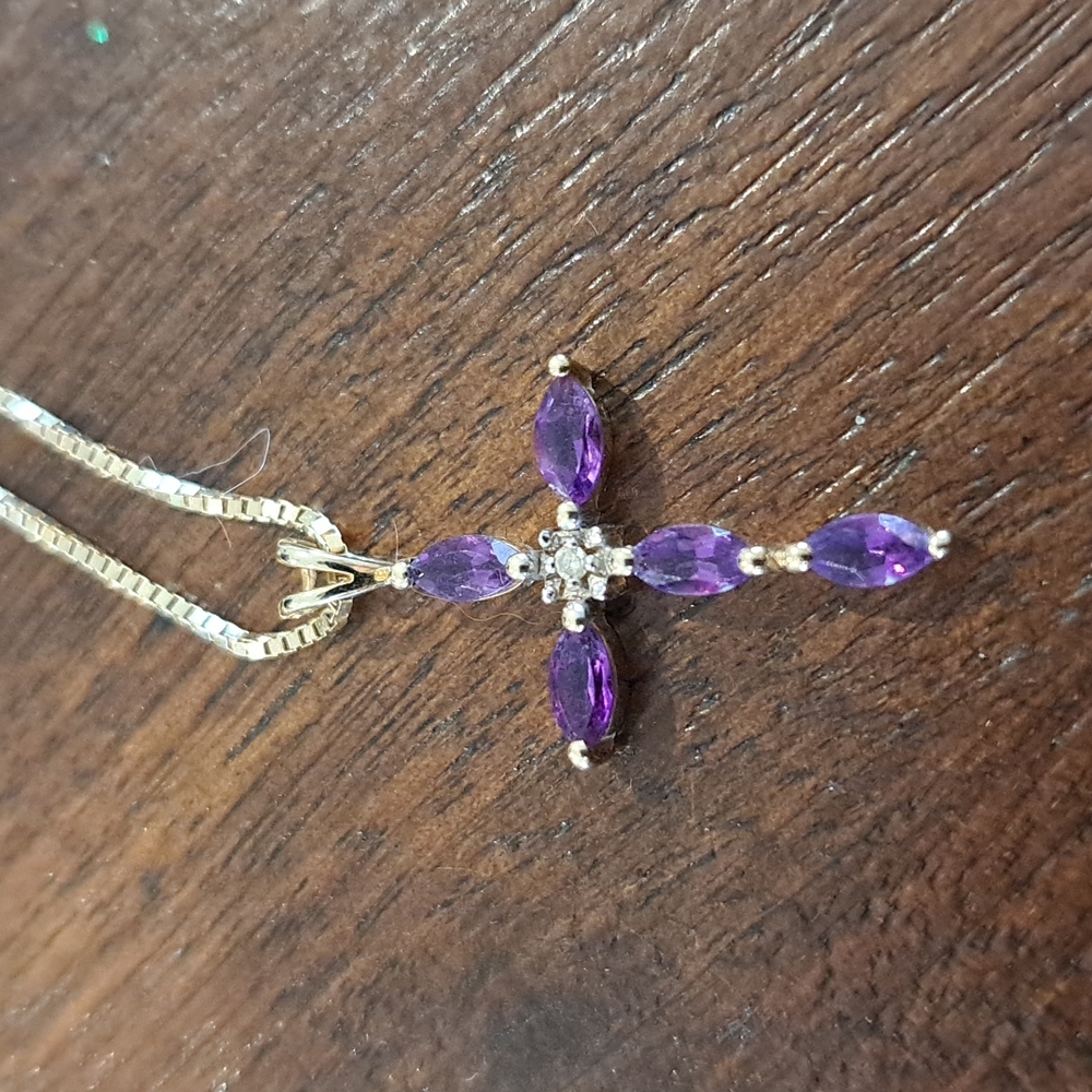 14k Italian Gold Cross Necklace - Gem